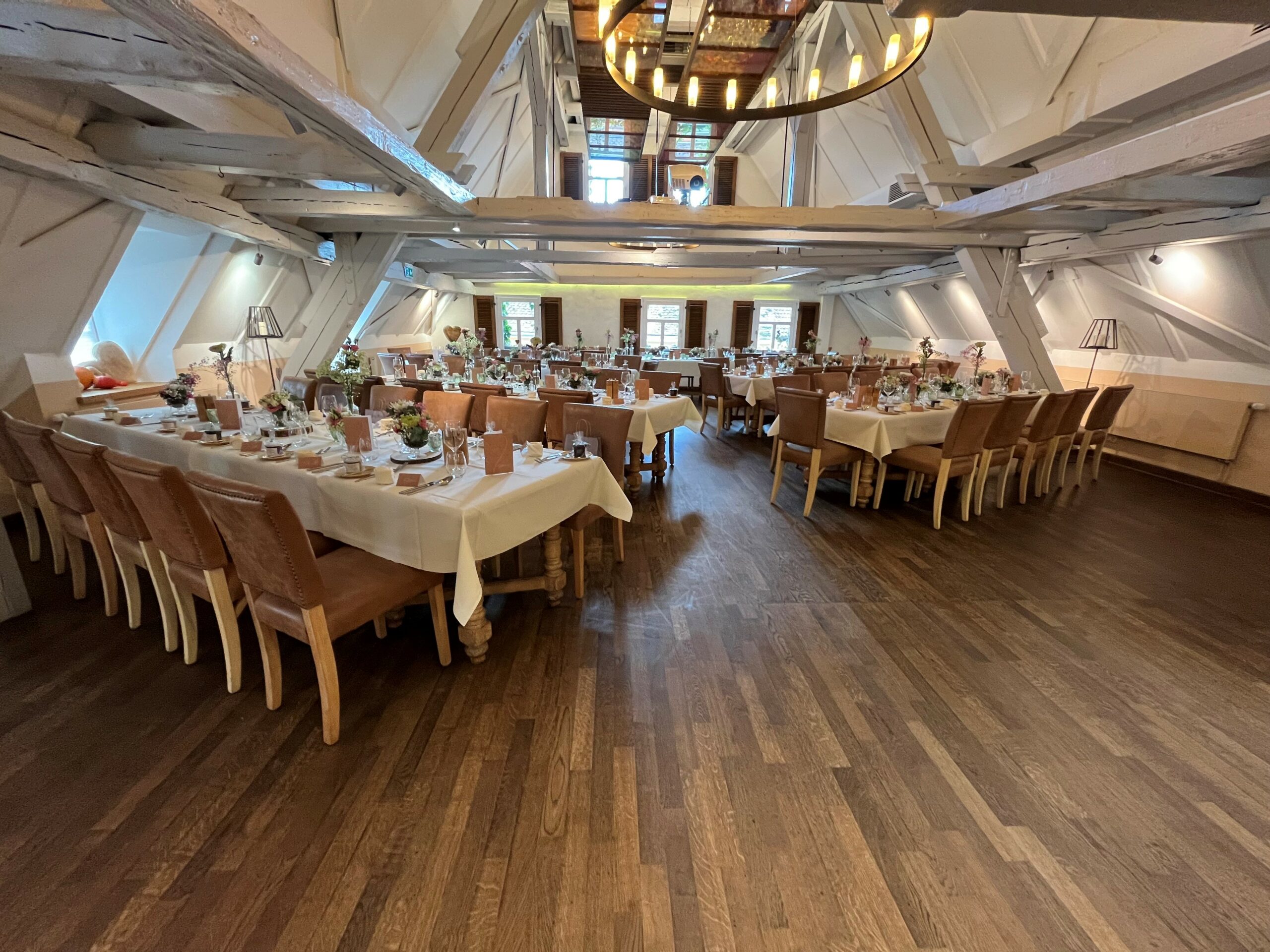 Die Kunst des Netzwerkens bei Tagungen und Seminaren: Tipps für ...